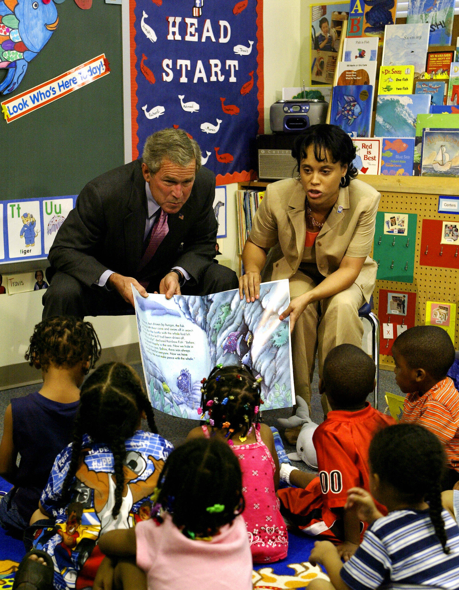 In the battle over reading instruction, a U.S. president faces off ...